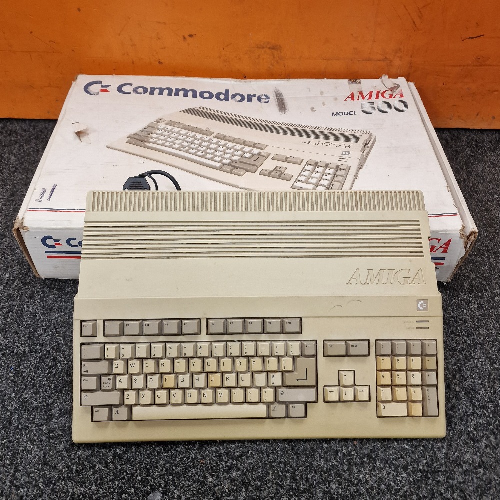 Pre-owned Commodore Amiga 500 Boxed Console - Retro Games 1987- Tested ...